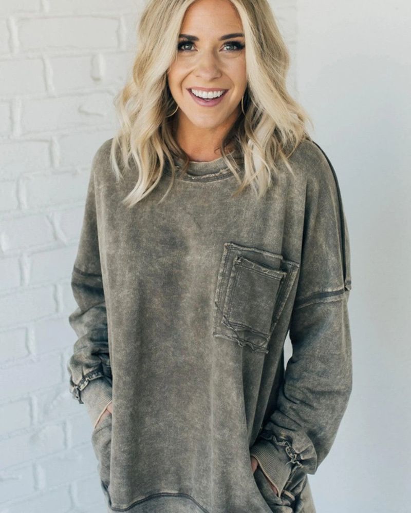 SWEATERS & HOODIES – BOMIA